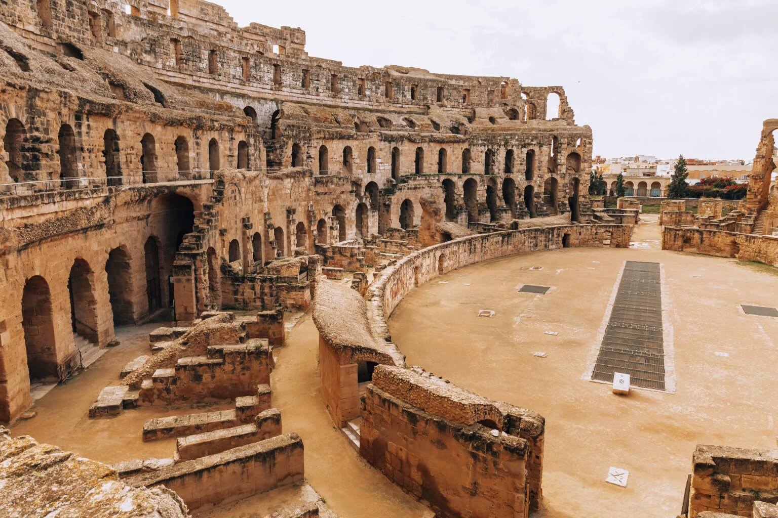 El Djem und sein wunderbares Amphitheater • THE TRAVELY