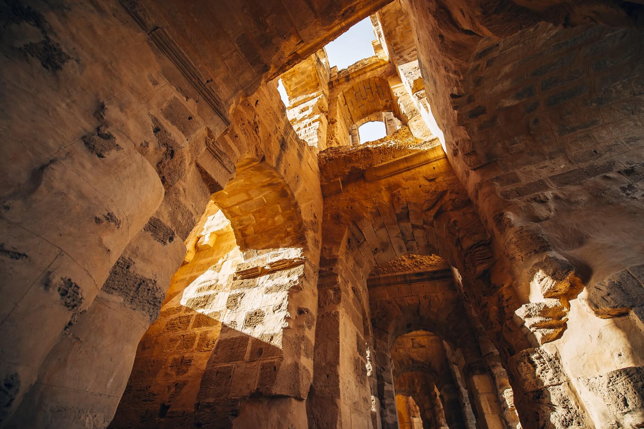 El Djem und sein wunderbares Amphitheater • THE TRAVELY